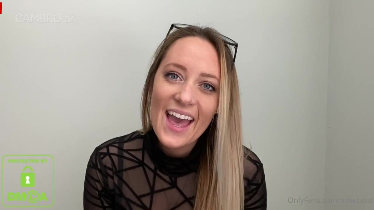 Miss Cassi Asmr Hairstylist Camstreamstv